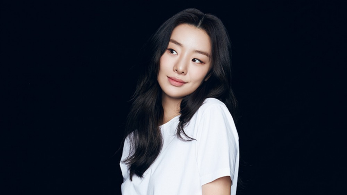 Actress Profile – Stephanie Lee - The Muse Culture